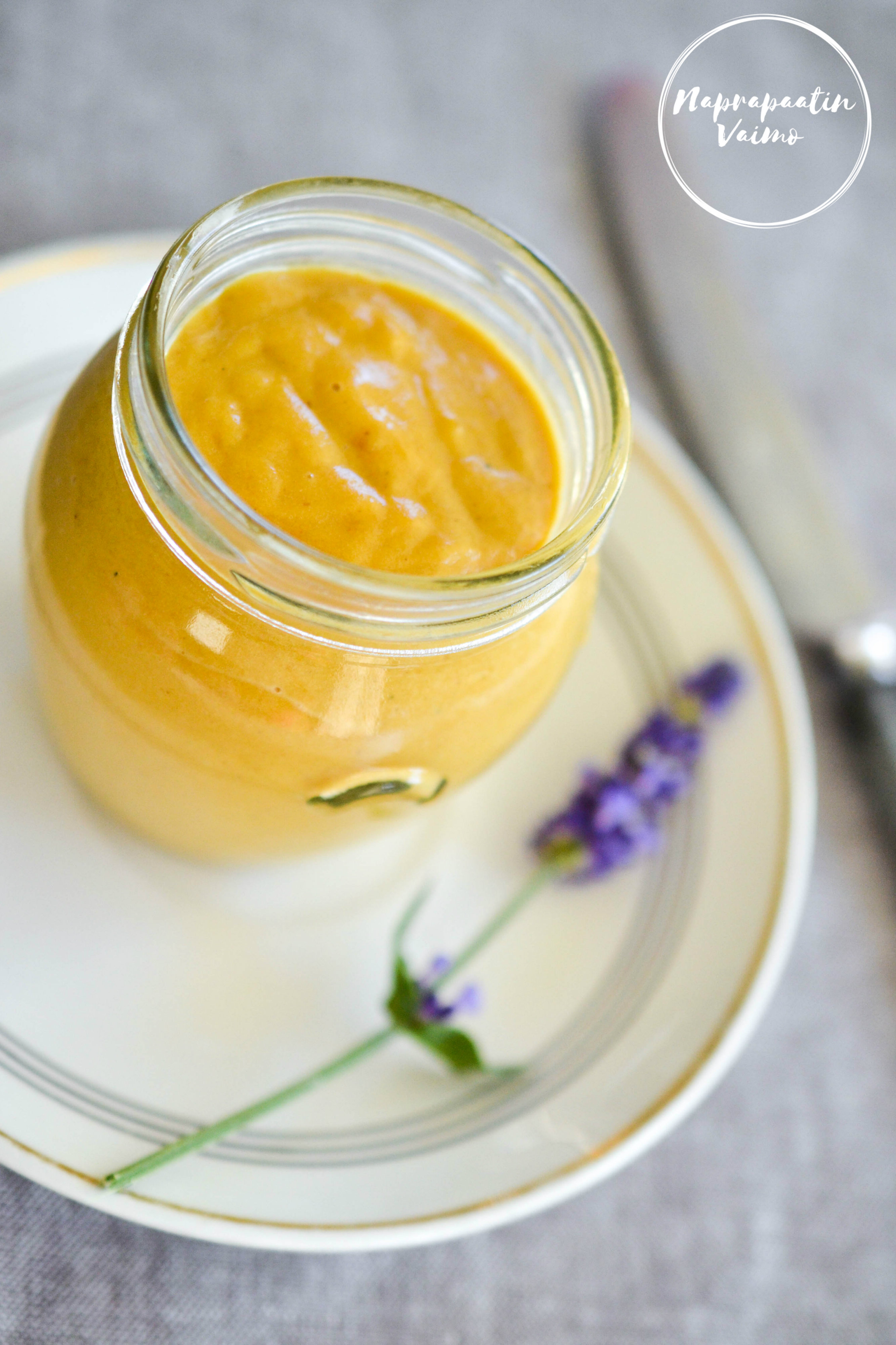 Itse tehty sinappi – Naprapaatin vaimo